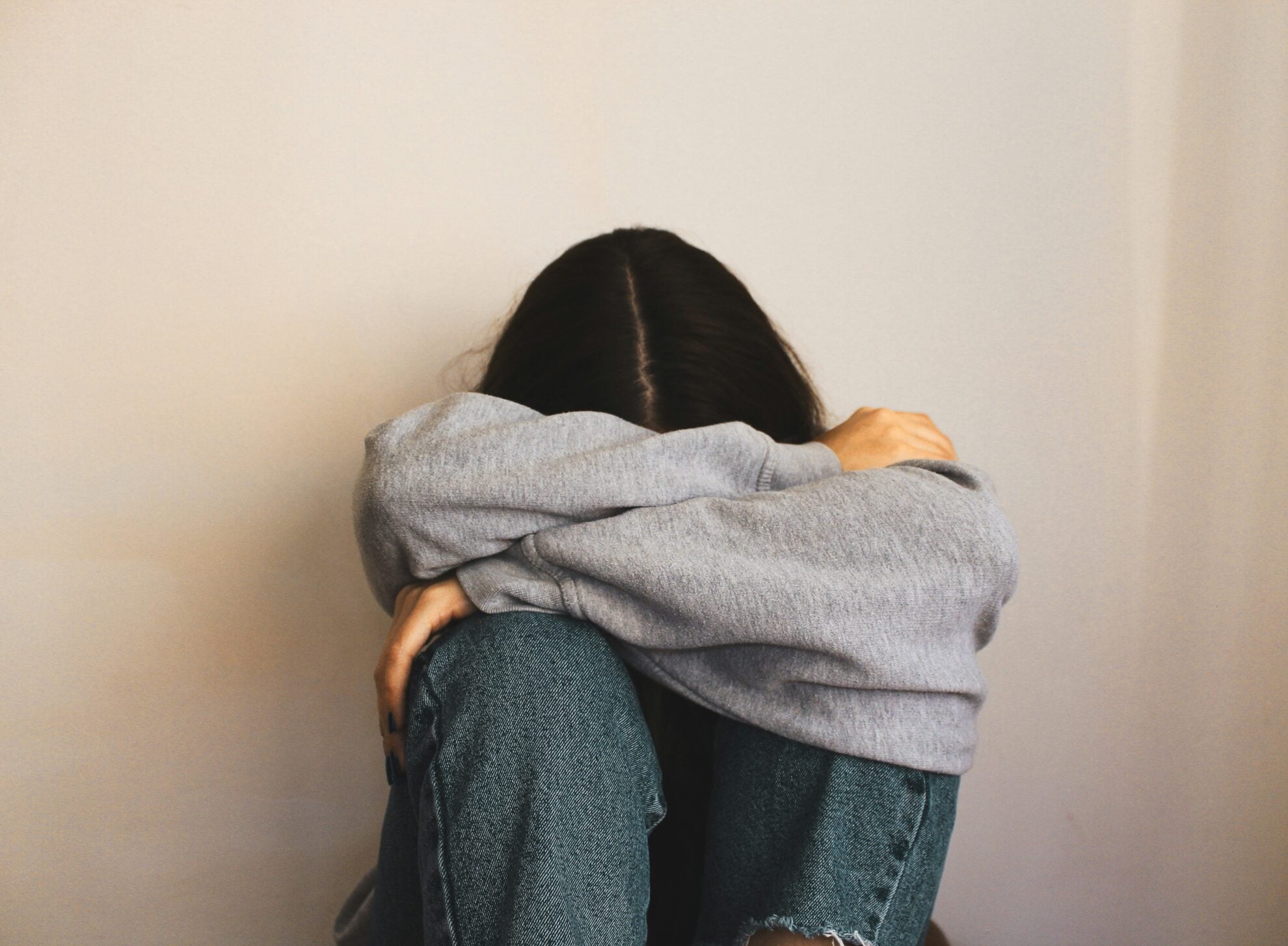 The Difference Between Feeling Sad and Clinical Depression - New U Therapy